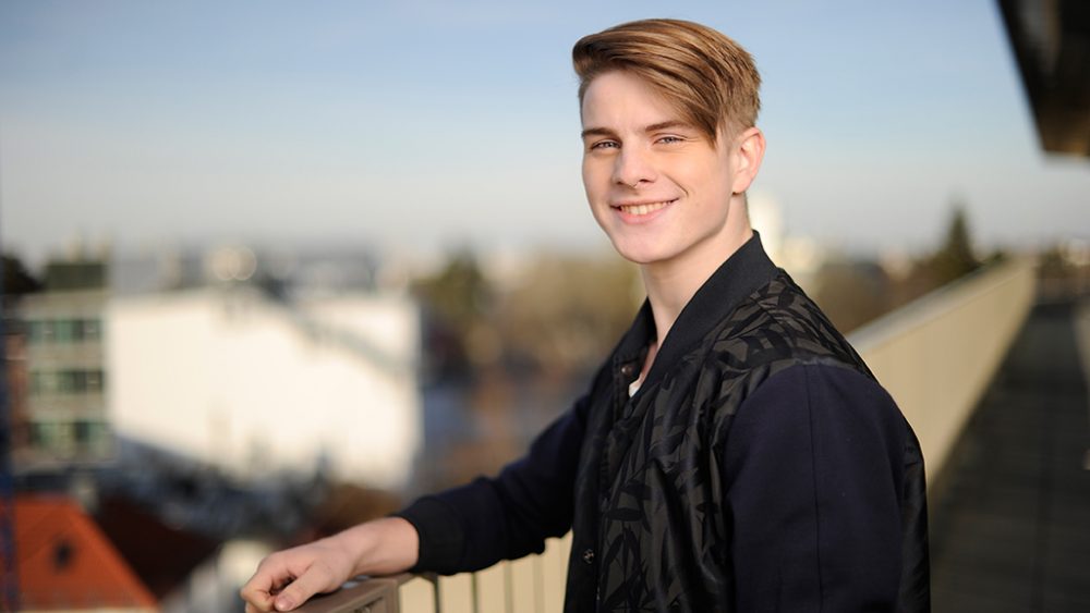 Vincent Cross singt vom "Möwengold"